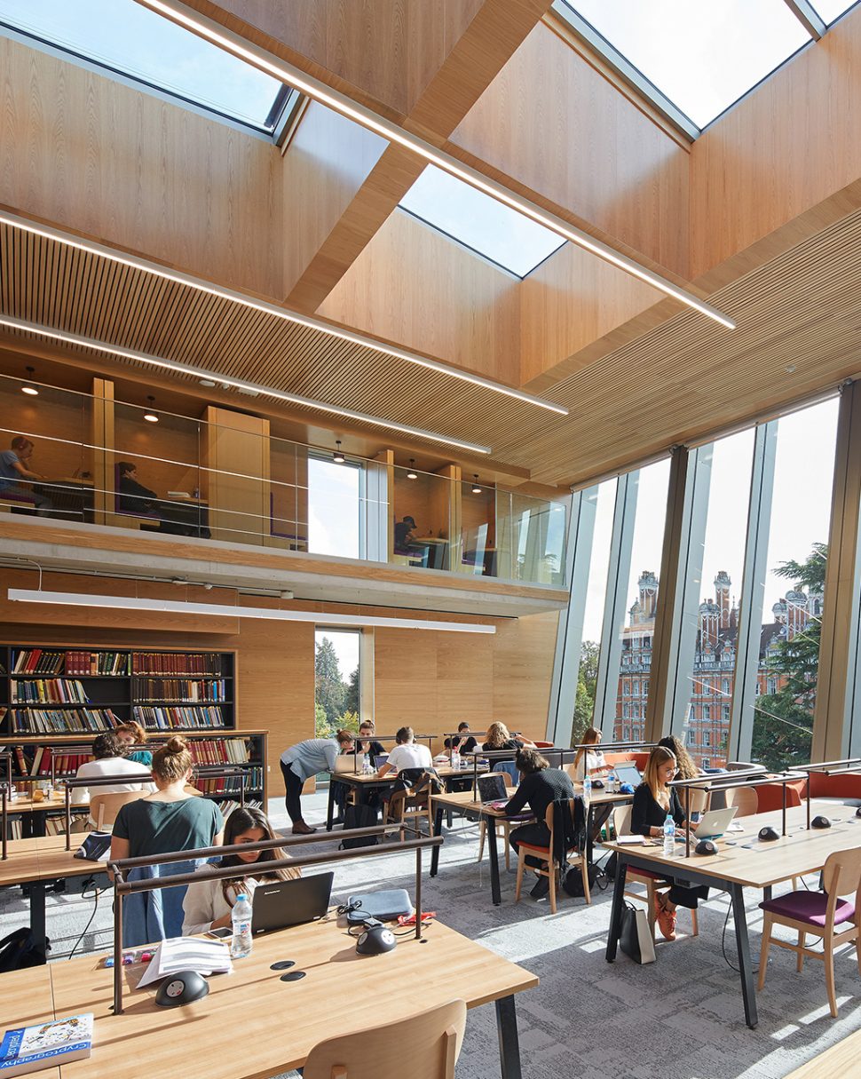 Gustafs Stories | University library design by Associated Architects