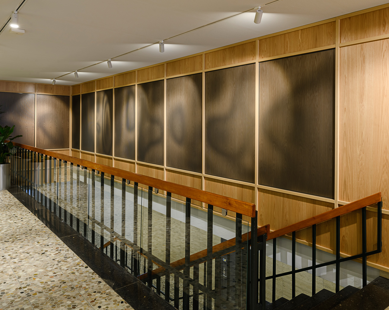 Elegant Office Entrance | Gustafs Scandinavia