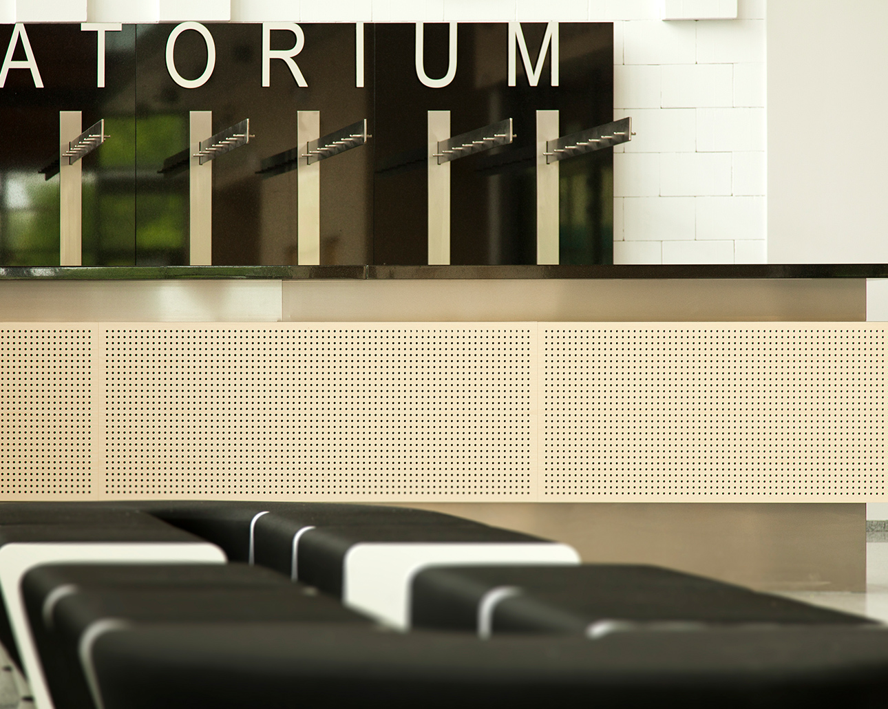 A Modern Library Interior Design | Gustafs Scandinavia